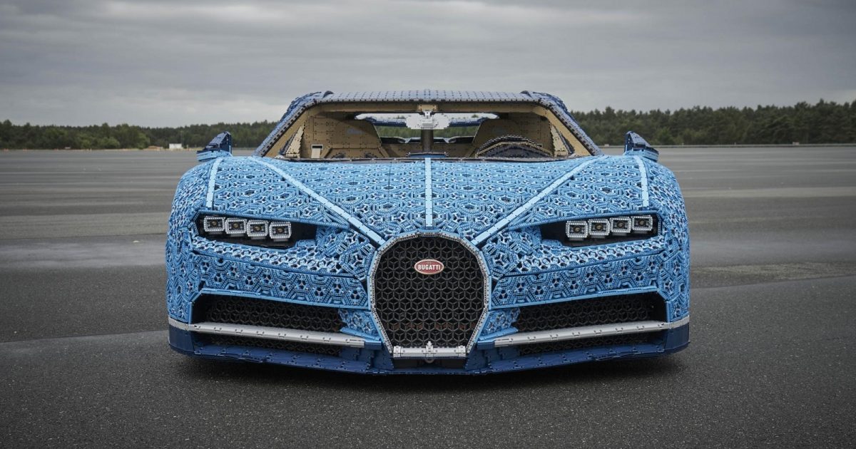 Watch Bugatti Chiron Emerge from LEGO Bricks