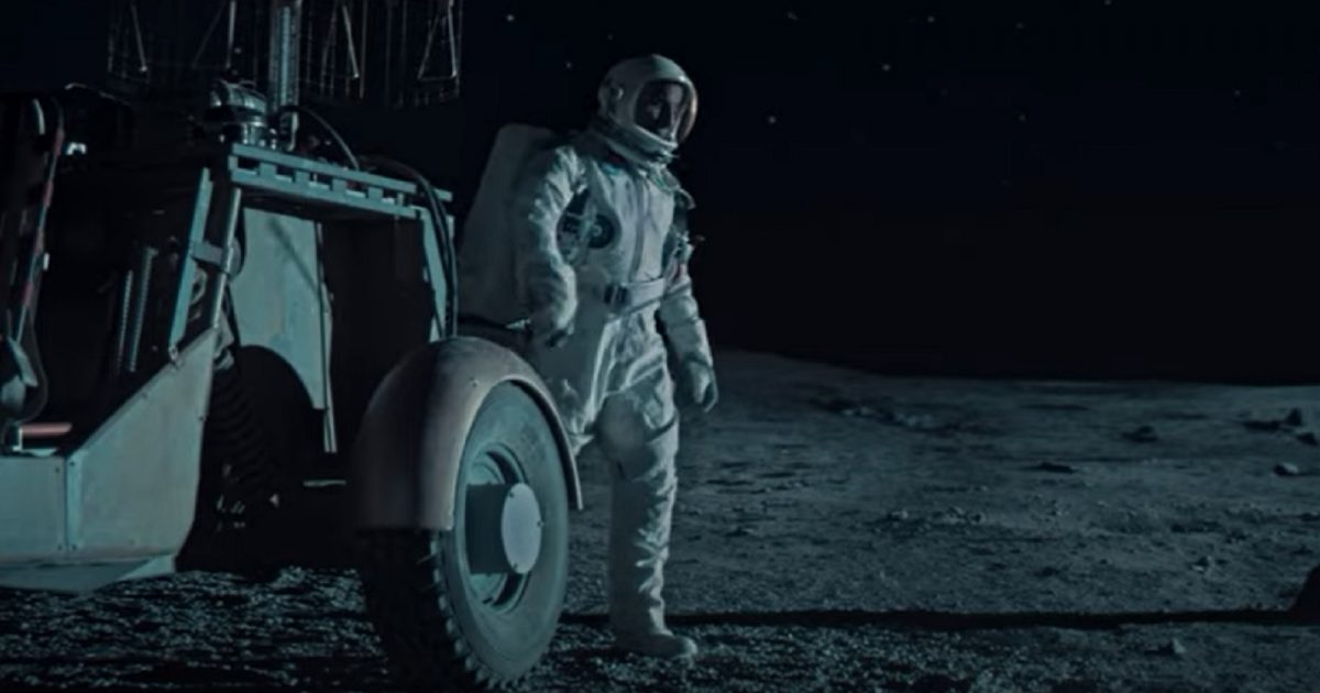 Astronaut Has Had Enough of His Outer Space Office