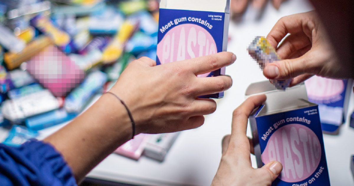 True Gum Gives Gum Consumers a Hidden Truth to Chew On